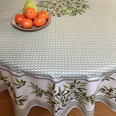 French round tablecloths